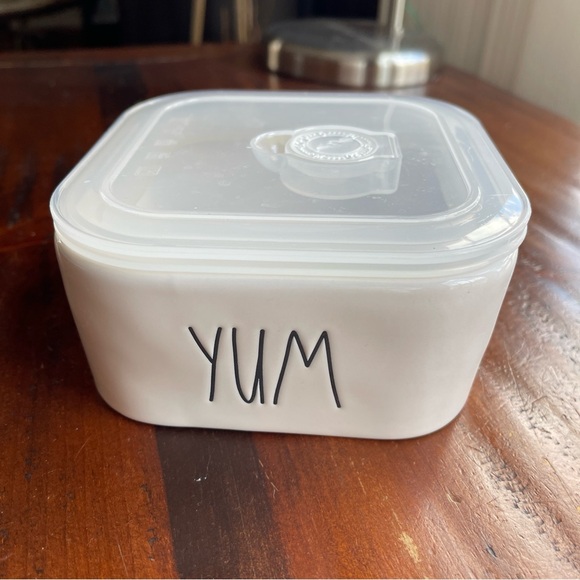 Rae Dunn | Kitchen | Rae Dunn White Food Storage Container With Yum ...